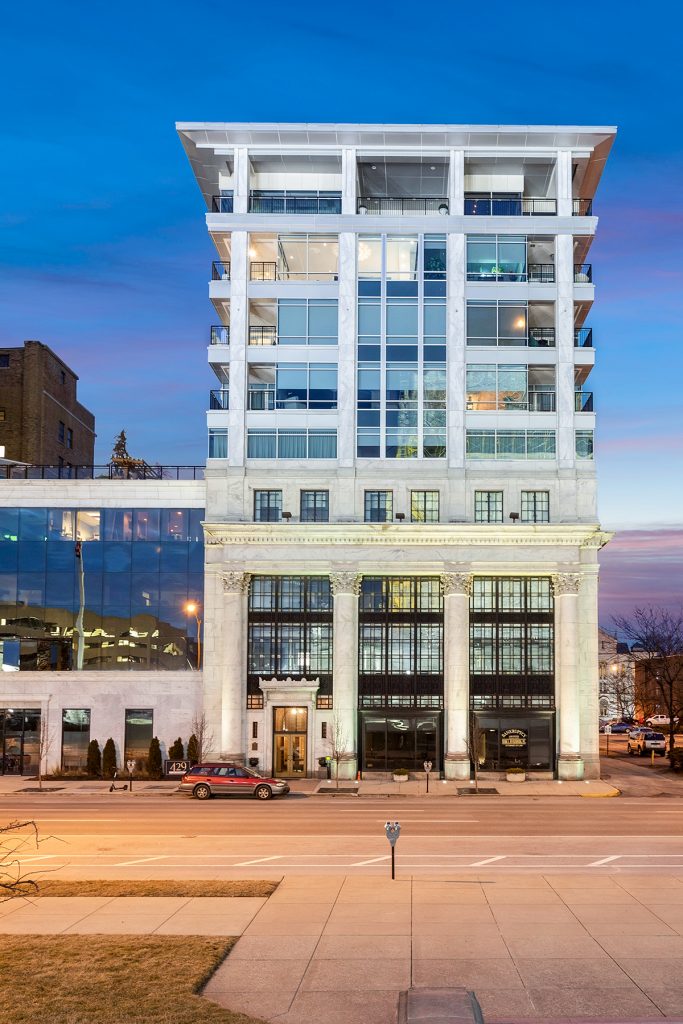 Downtown condo features great views, fresh renovation – Indianapolis ...