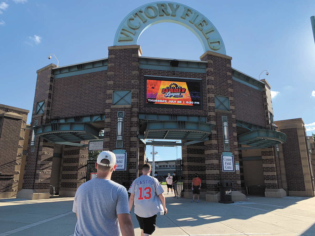 Indians broadcast schedule features 35 games on WNDY, WISH ...