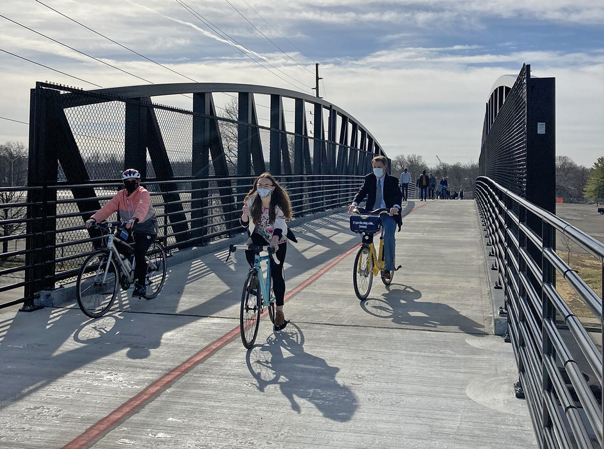 City opens $4.6M Monon bridge project spanning 38th Street ...