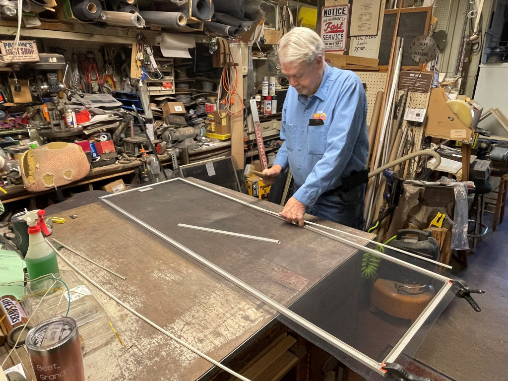 Kirk’s ending historic hardware store run in downtown Noblesville ...