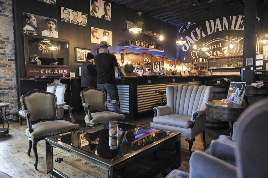 Bates-Hendricks bar taps into speakeasy trend – Indianapolis Business ...