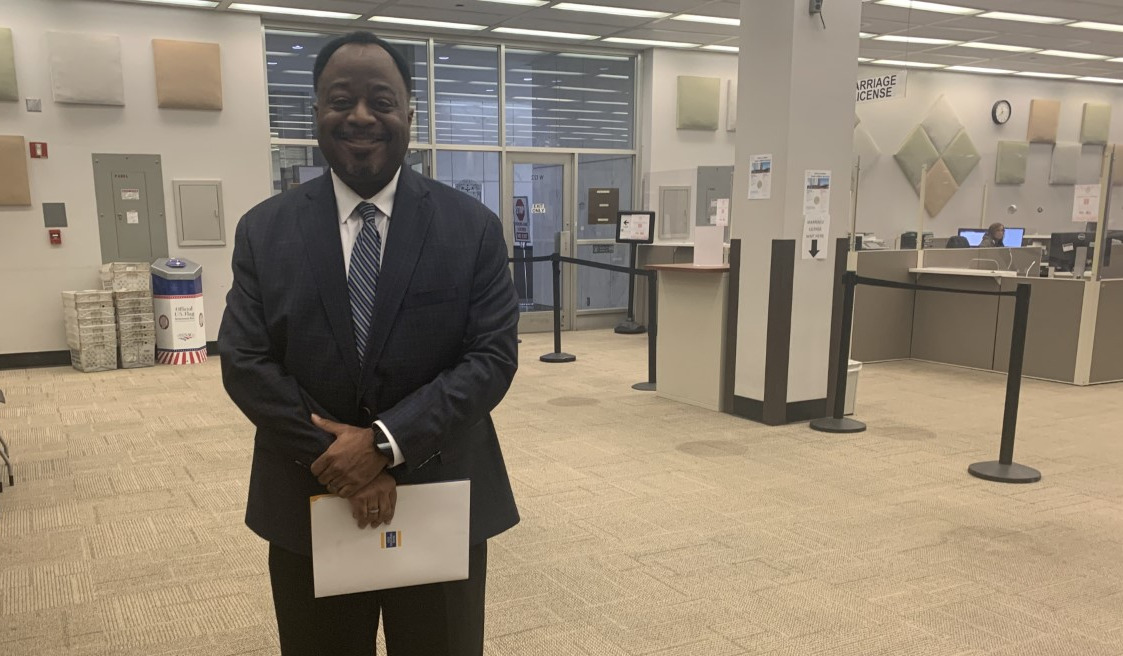 Shabazz stands by ‘self-cleaning oven’ column as he launches mayoral ...