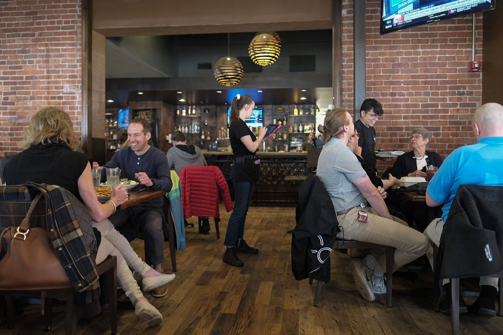 Cunningham restaurant empire keeps growing – Indianapolis Business Journal