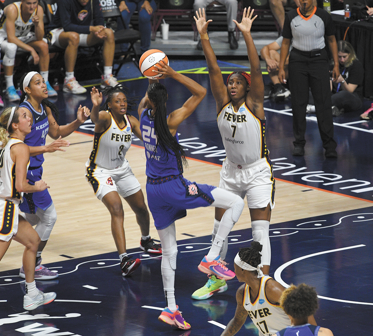 Derek Schultz: Ascending with Fever phenom Aliyah Boston – Indianapolis ...