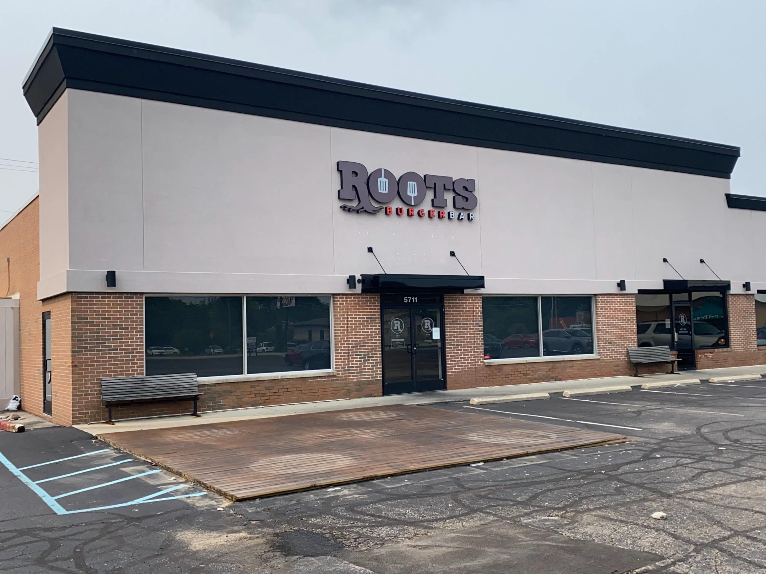 Scott Wise cites labor shortage in closure of Roots restaurant location ...