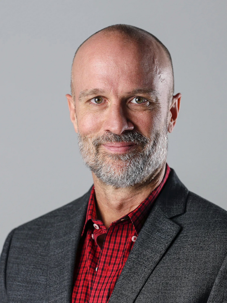 IndyStar disciplines columnist Gregg Doyel after Caitlin Clark press ...