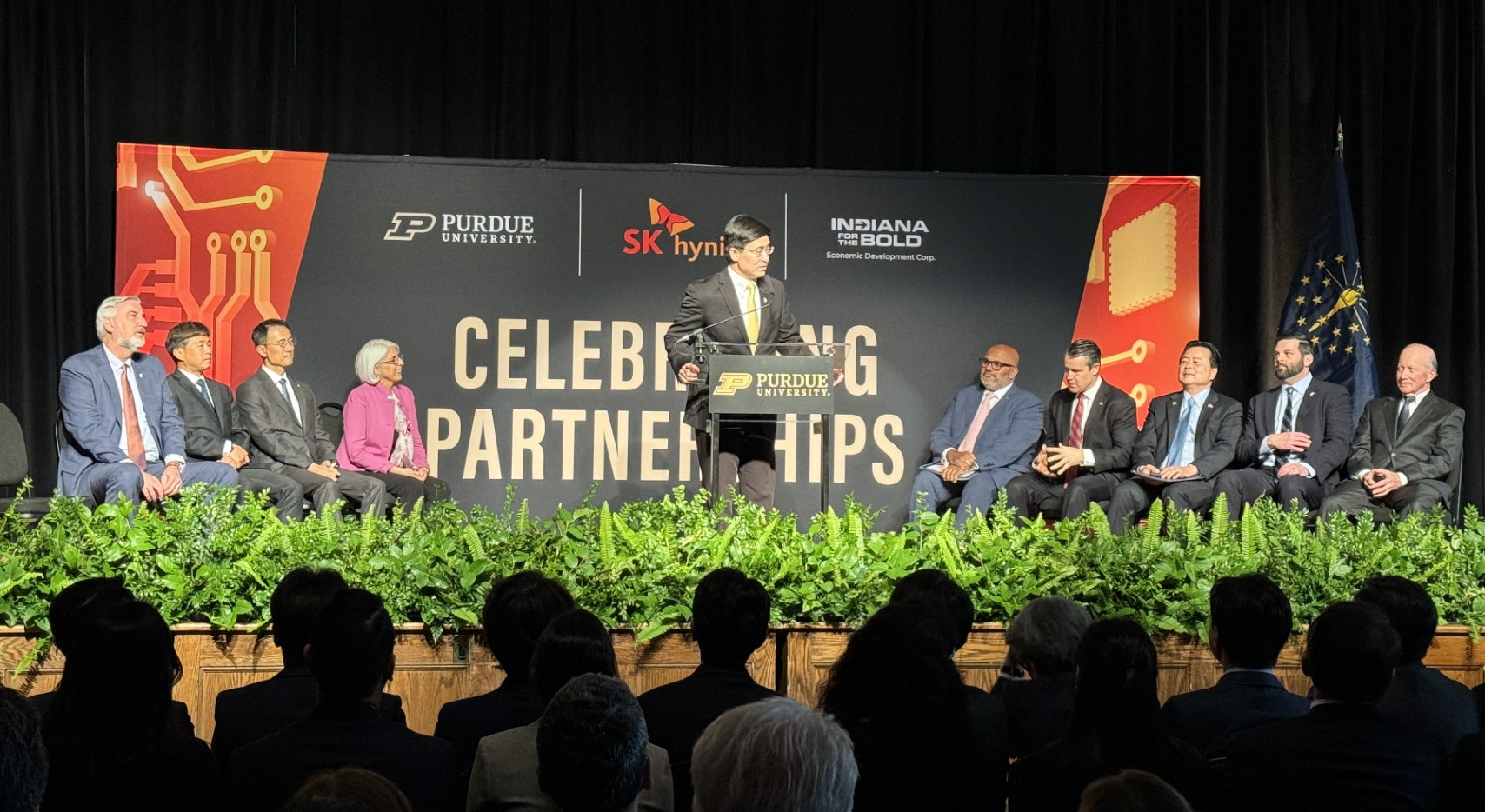 Semiconductor chip maker plans $3.9B plant, up to 800 jobs in Indiana ...