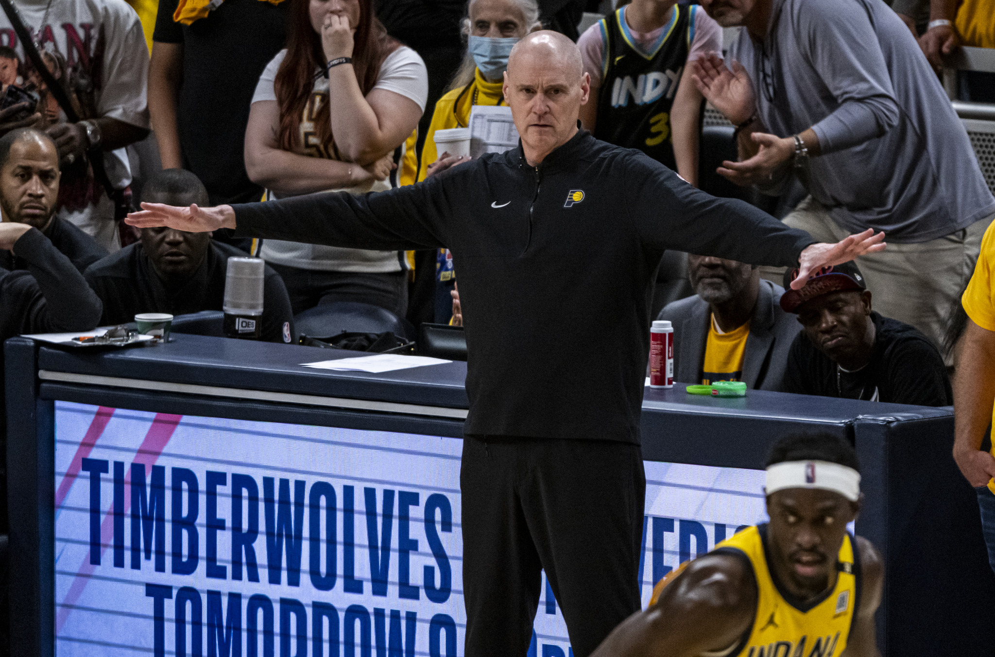 Pacers coach Carlisle credits late Bill Walton for helping him earn ...