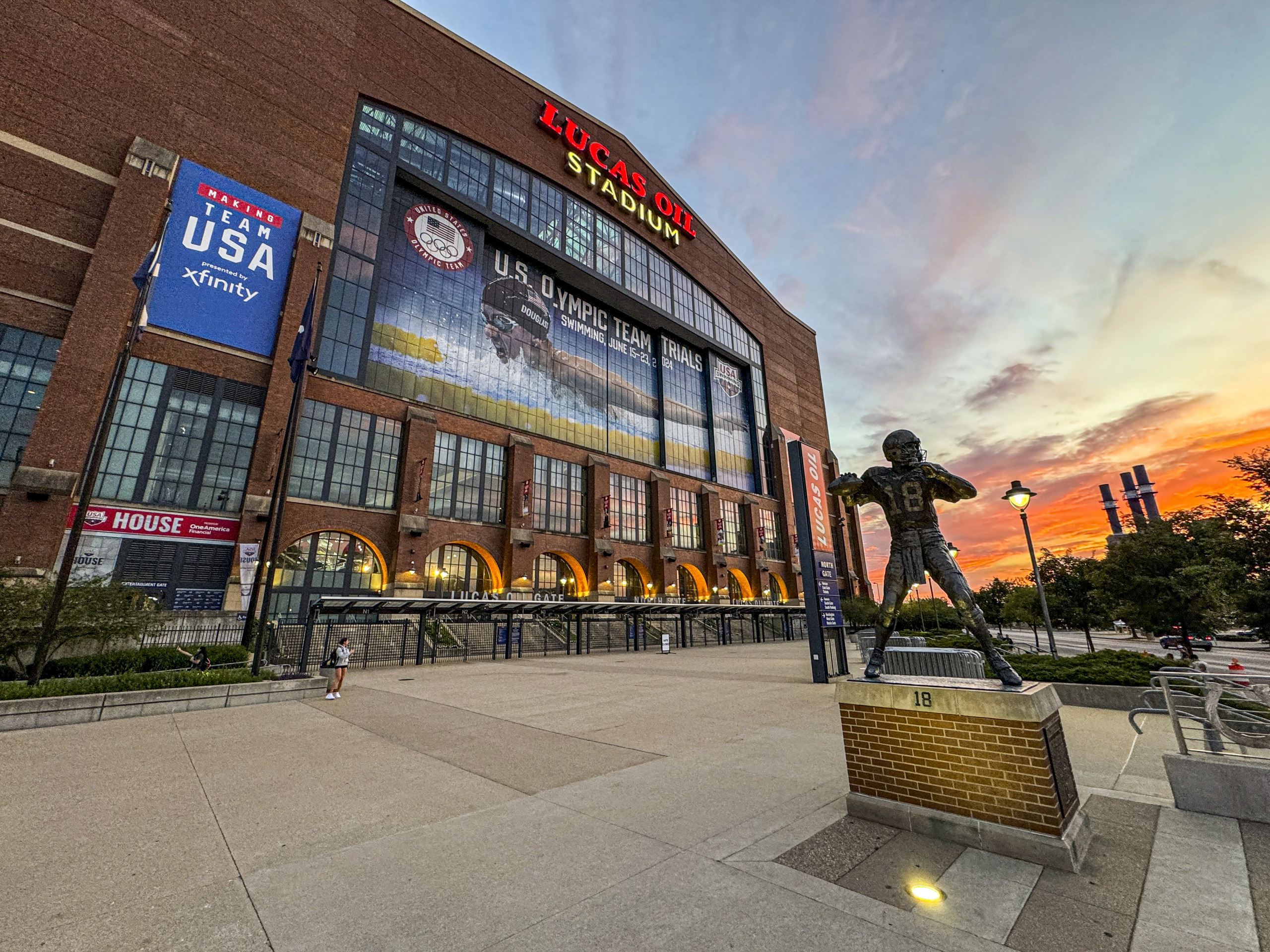 Roof issue at Lucas Oil Stadium resolved, CIB says – Indianapolis ...
