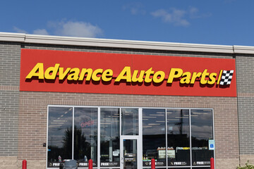 Advance Auto Parts closing hundreds of stores in effort to turn ...