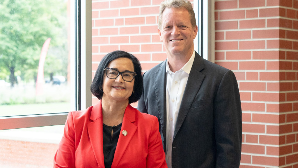 UIndy lands $5M gift from graduate and retired Lilly exec Stephen Fry ...