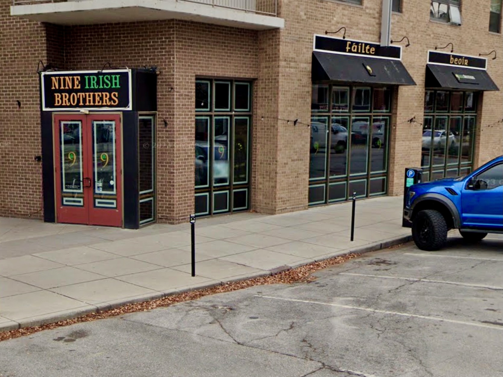 Mass Ave restaurant Nine Irish Brothers closes – Indianapolis Business ...