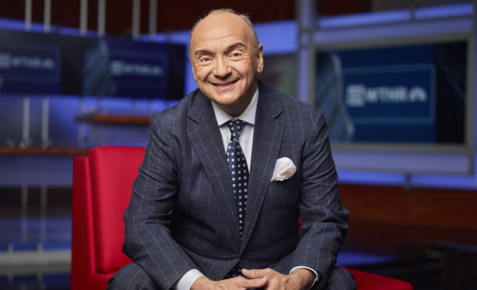 After 40 years at WTHR, Chuck Lofton announces retirement plans ...