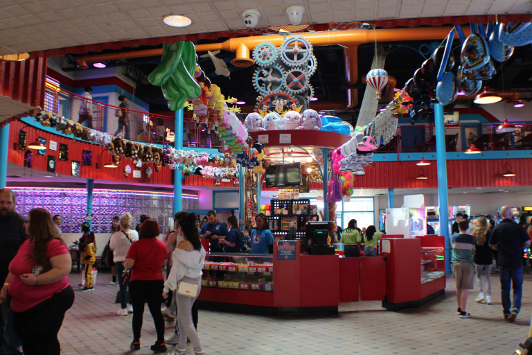Royal Pin to merge south-side entertainment venue Greatimes with Expo ...