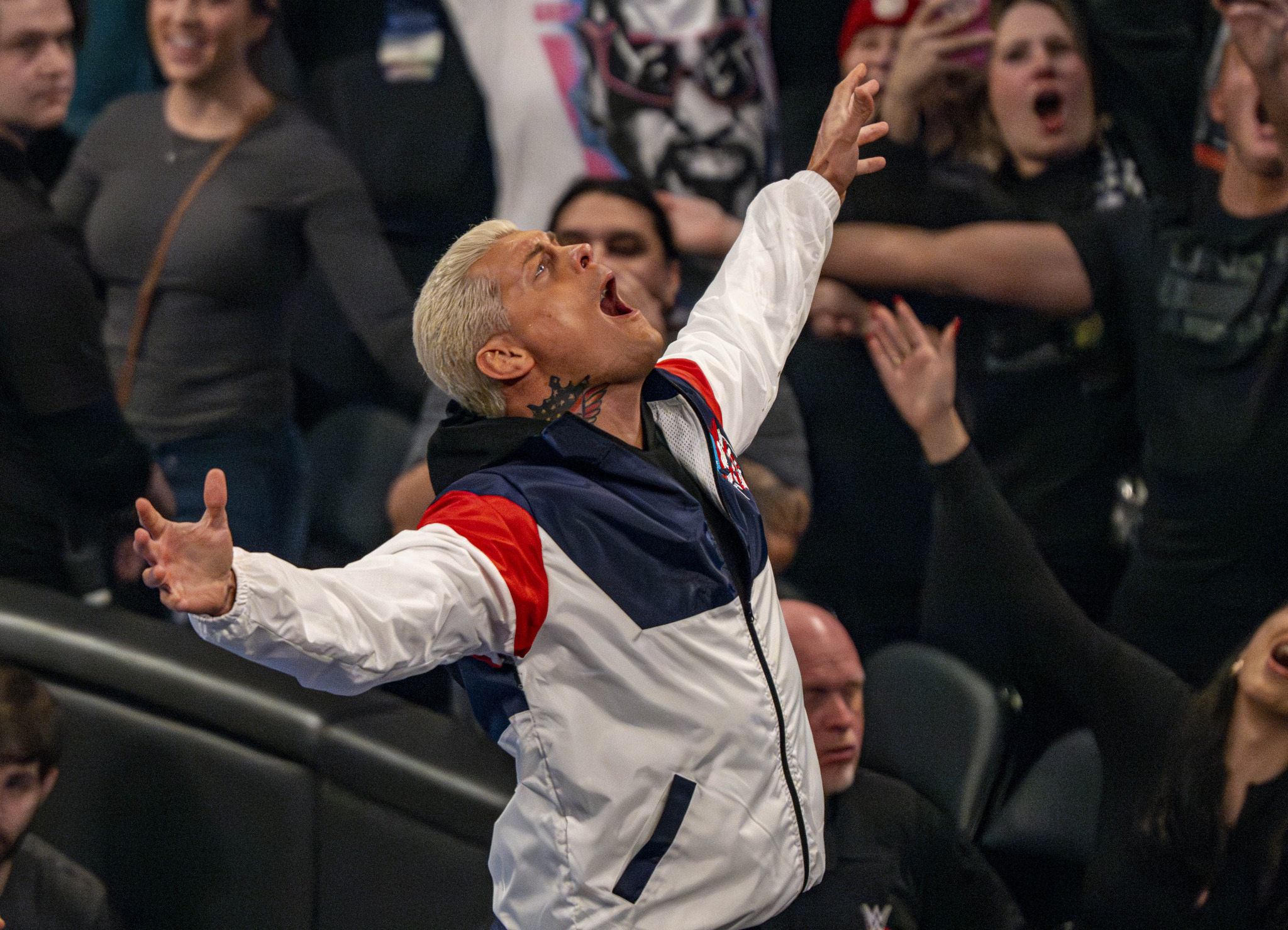 Photo gallery: Thousands turn out for WWE SmackDown at Gainbridge ...