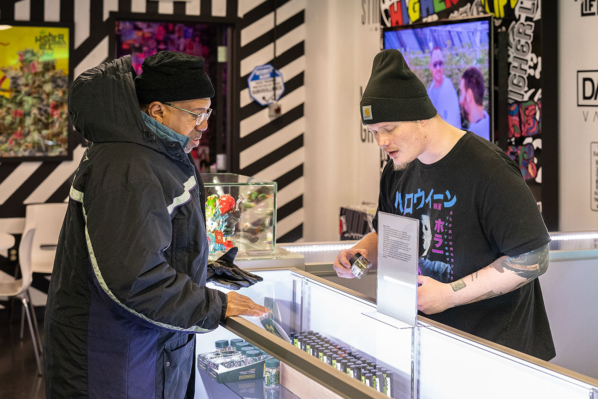 Fountain Square residents want to rein in CBD retail development ...