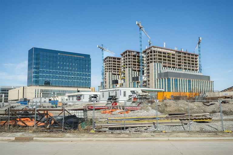 Construction managers say uncertainty, demand keep most prices high ...