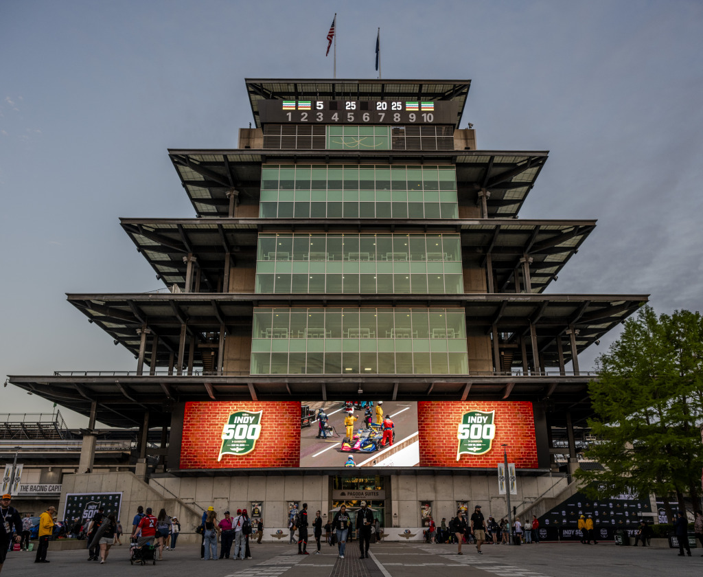 Photo gallery: Sights from the 109th running of the Indianapolis 500 ...