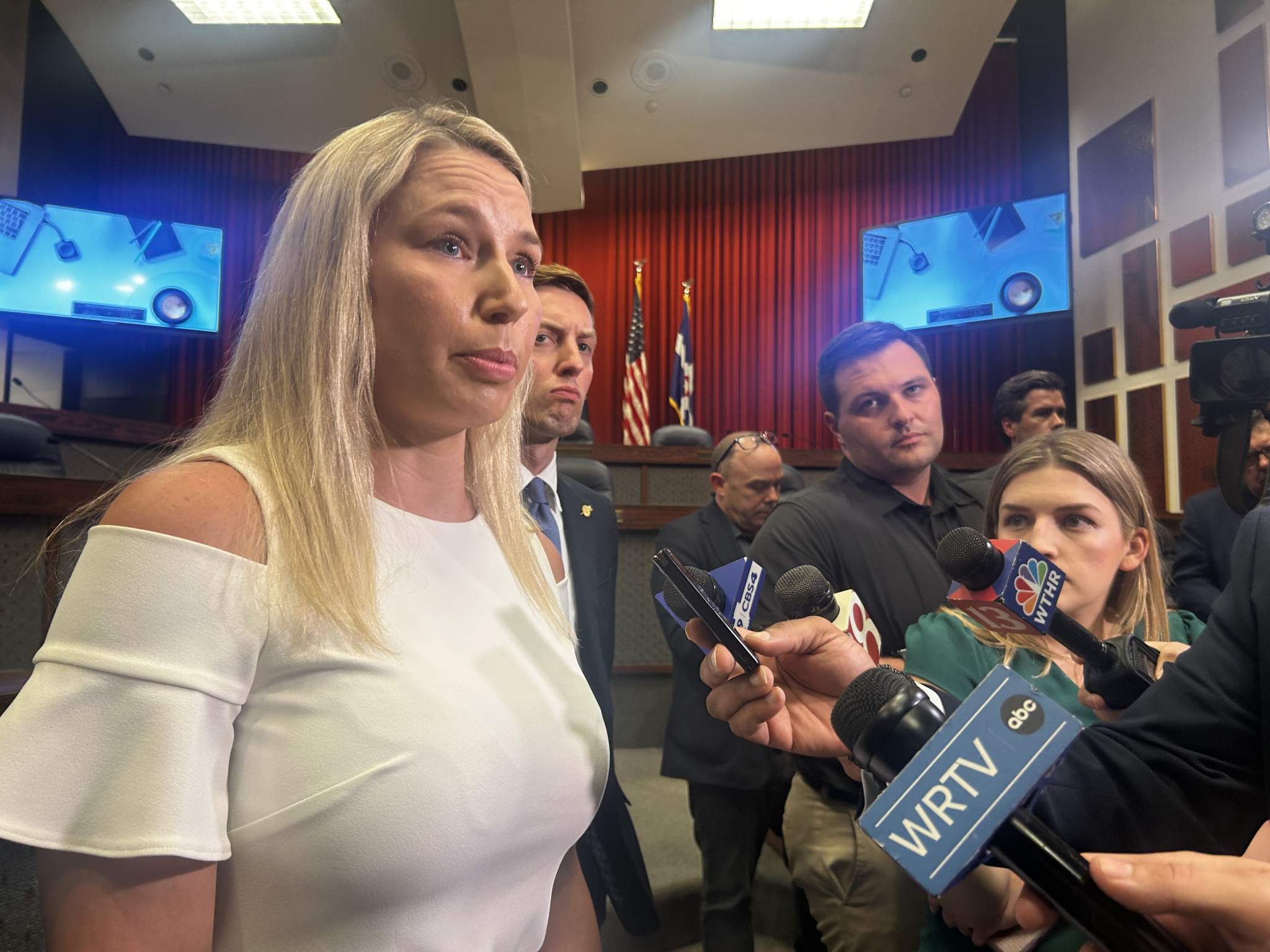 Investigative committee leader Carlino calls for resignations of mayor ...