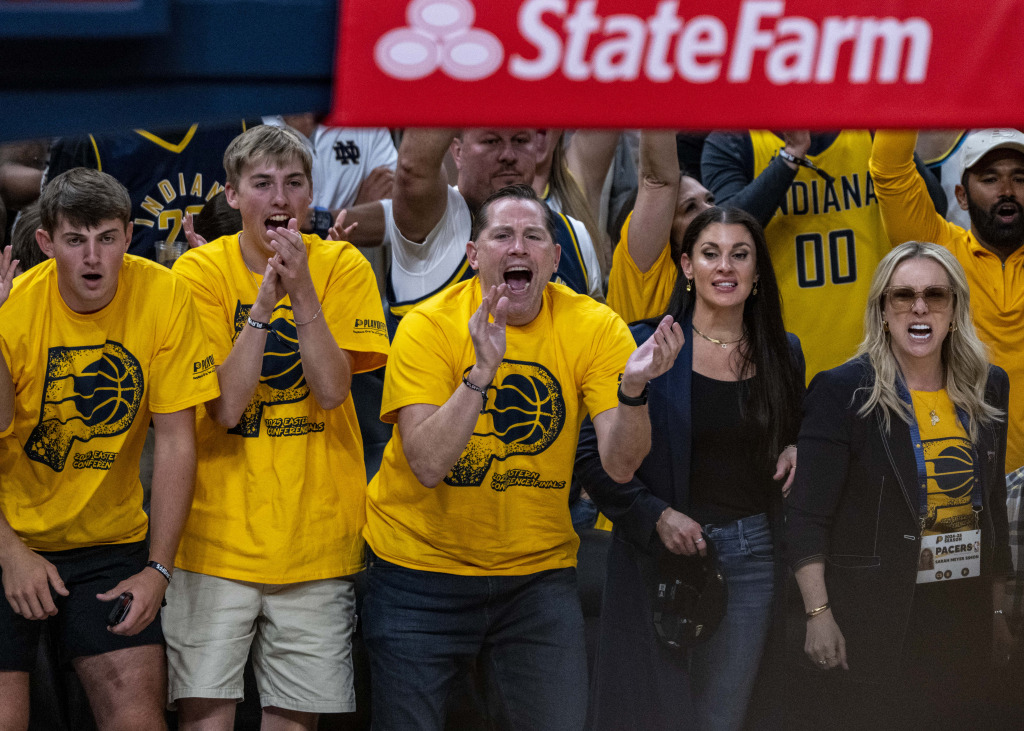 Photo gallery: Pacers secure first trip to NBA Finals in 25 years ...