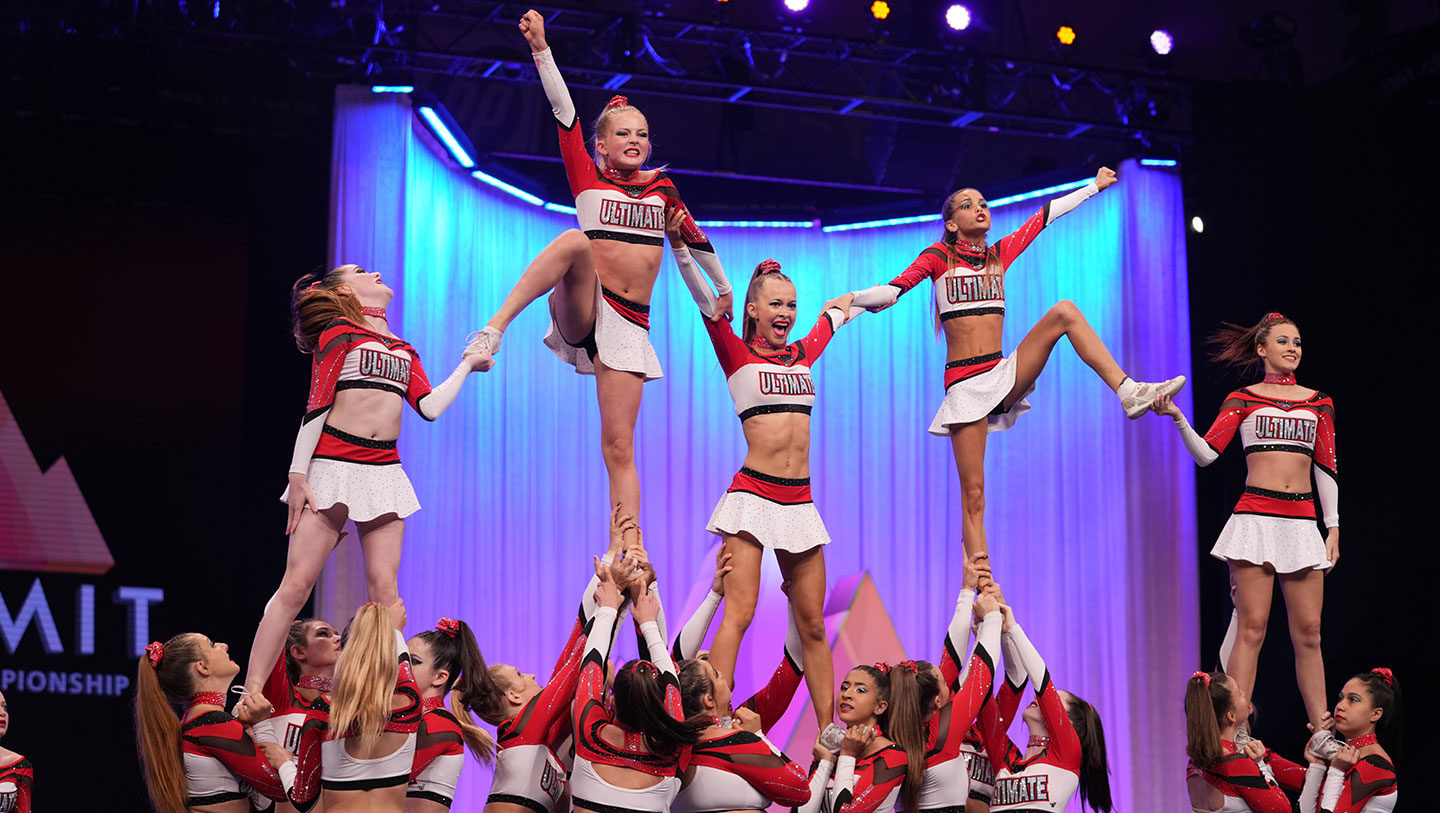 Cheerleaders will have chance to turn pro under Varsity Spirit’s new ...