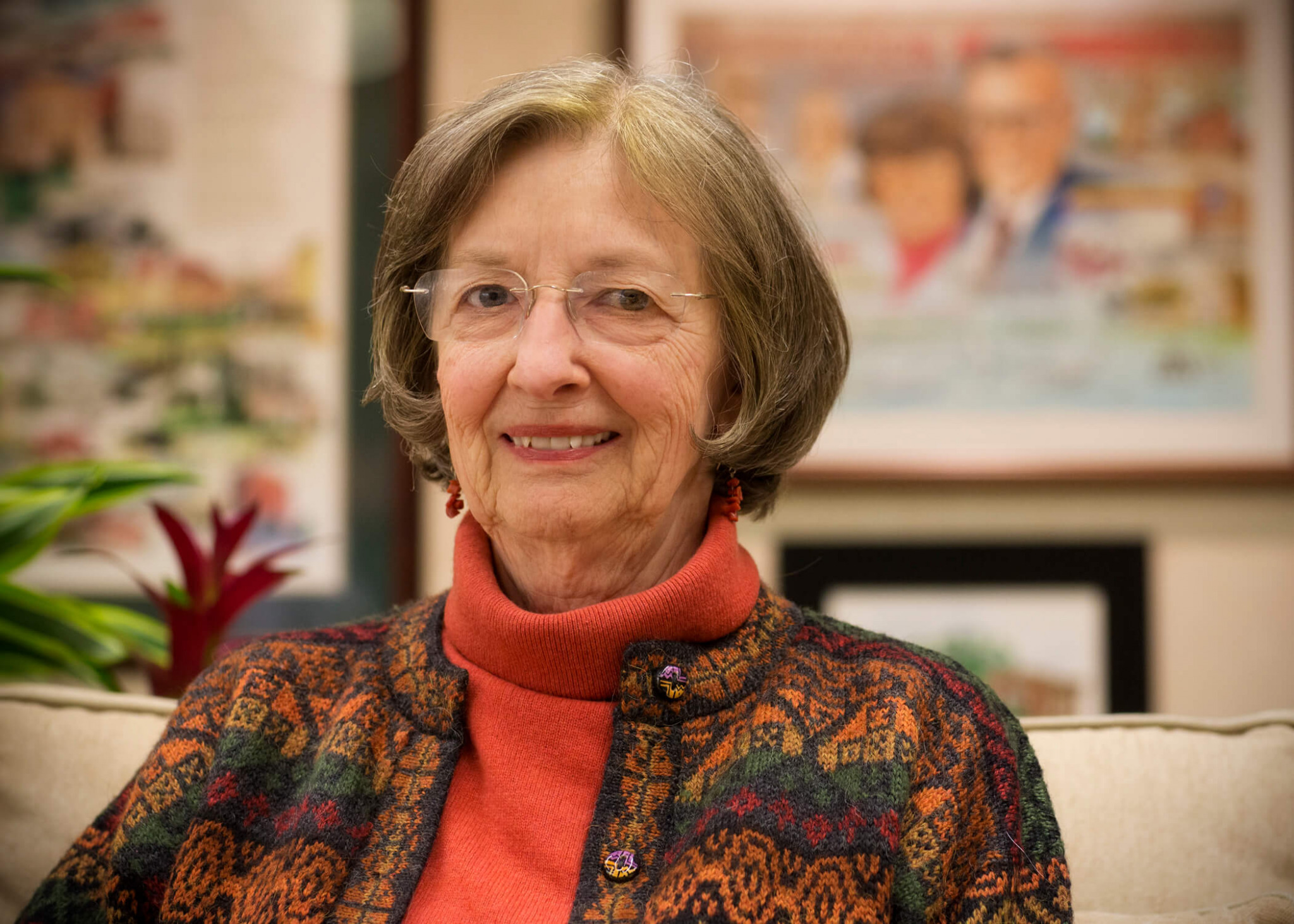 Gayle Cook, philanthropist and co-founder of Cook companies, dies at 91 ...