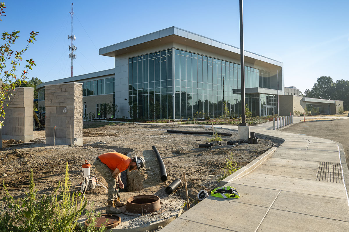 Fishers putting final touches on community center – Indianapolis ...