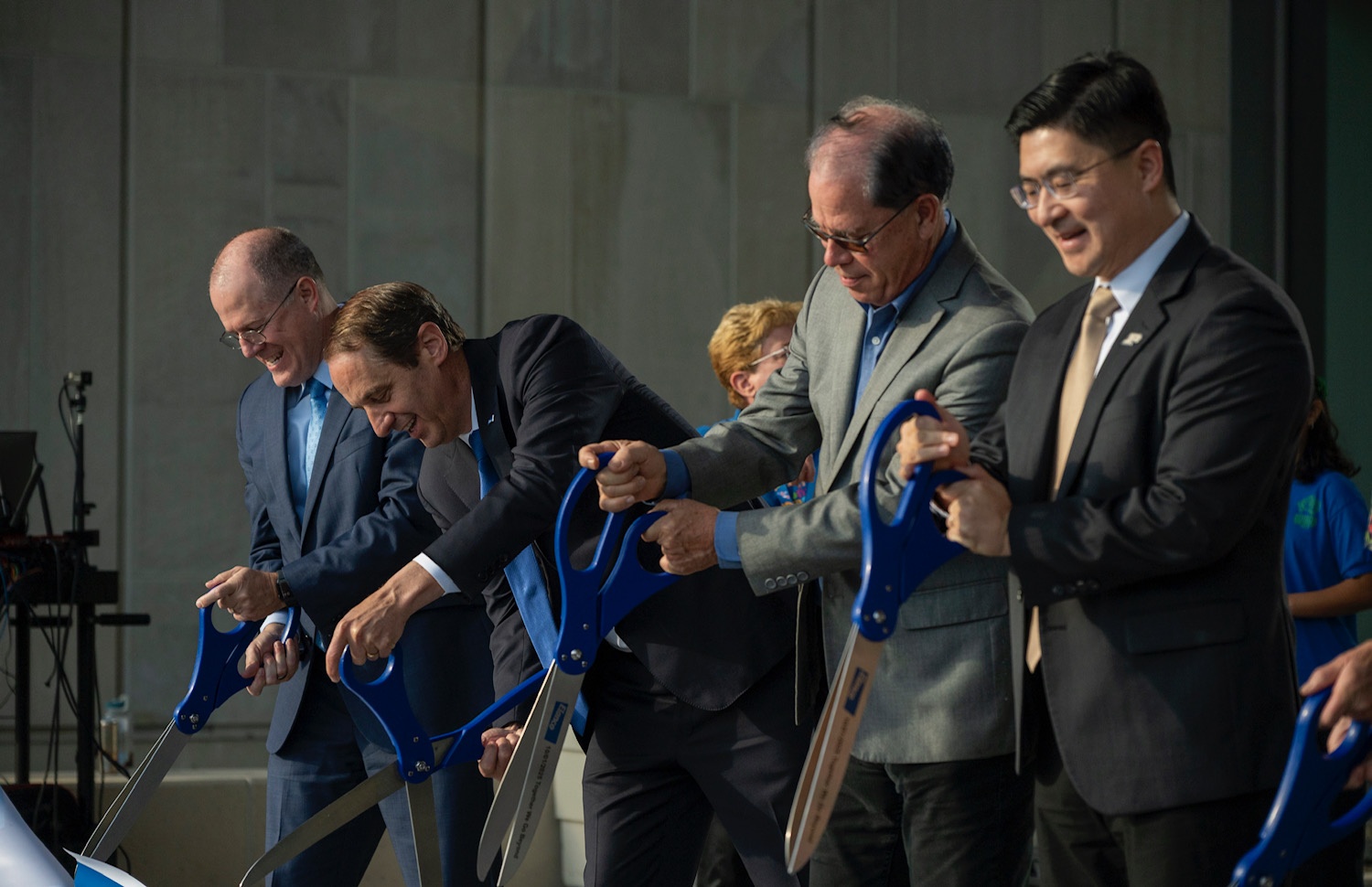 Elanco opens ‘doors to the future’ with new $200M-plus Indianapolis ...