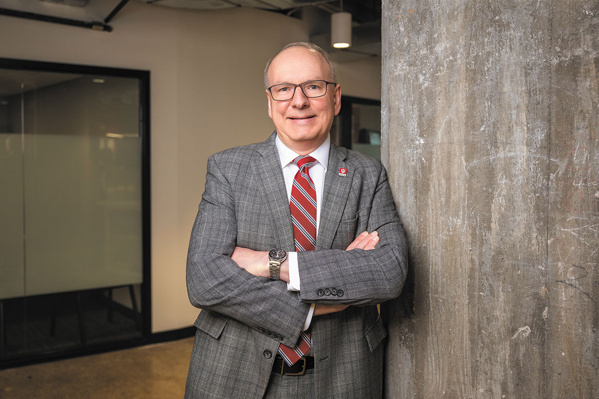2026 Excellence in Health Care: Hess to step down from med school after ...