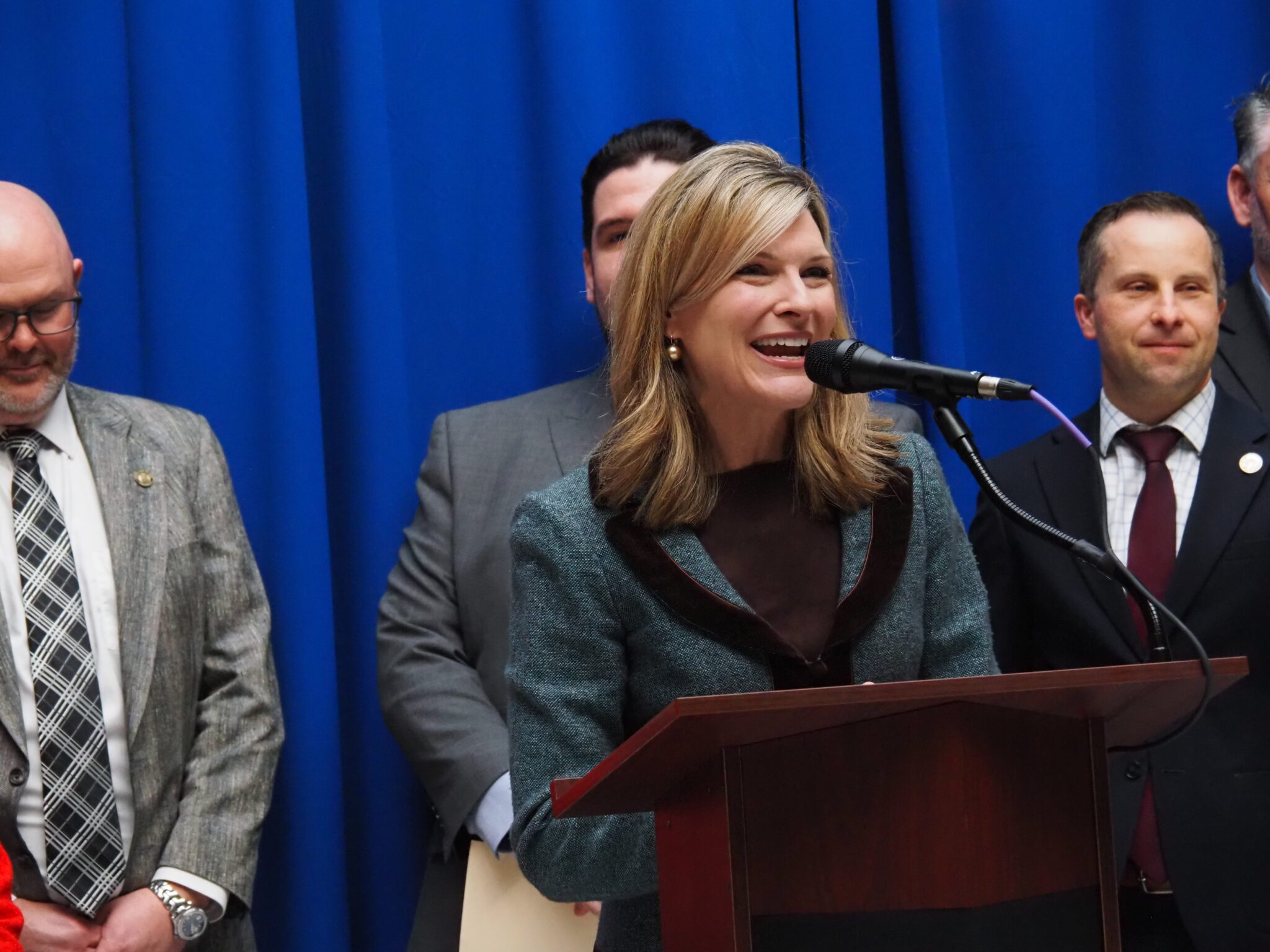 Indiana leaders push conservative-backed national debt denunciation ...
