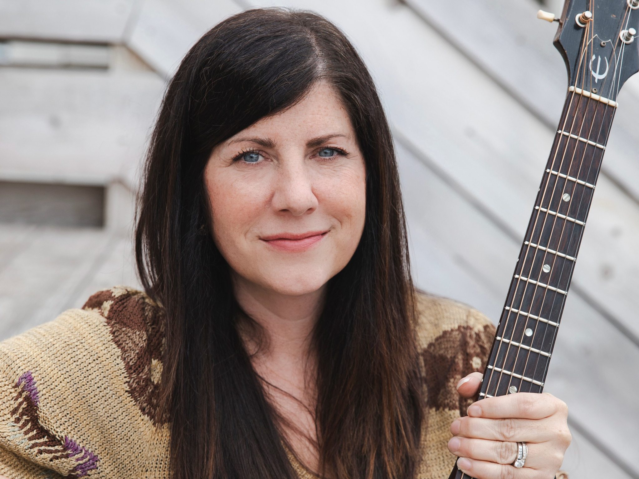 Former Mellencamp backing vocalist mentors next generation at top arts ...